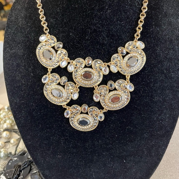 Jewelry | Vintage Silver Colored Necklace New 12 Inch | Poshmark